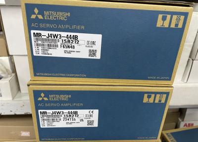 China Amplificador servo Mitsubishi 400W 3PH 170V 50/60HZ da C.A. de MR-J4W3-444B à venda