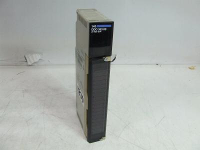 Cina 140DRA84000 32VDC 24vdc Schneider Modicon Quantum i canali di 4 gruppi in vendita