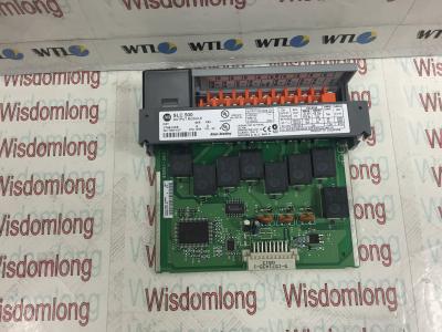 中国 アレン ブラッドリー8はSLC 500デジタルの接触の出力モジュール1746-OX8を出力する 販売のため
