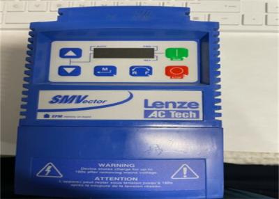 Cina Chilowatt 0,5 HP dell'INVERTITORE 0,37 di FREQUENZA dell'AZIONAMENTO di Lenze ESV371N01SXB NESSUNA TASTIERA STANDARD di COMMS in vendita