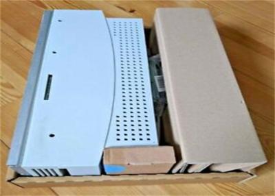 Cina SERVO REGOLATORE di Lenze EVS9324-CTV911 9300 SERIE un chilowatt di 400/480 di VCA 3,0 (4 HP) in vendita