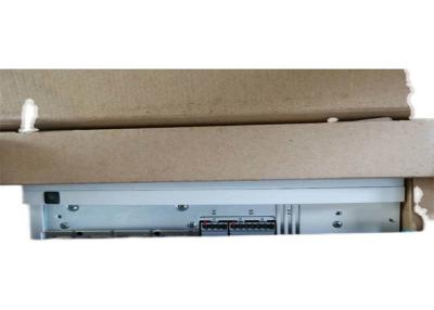 Cina Lenze ​EVS9328-ES SERVOCONTROLLORE SERIE 9300 400/480 VAC 22-30 KW (29,5-40,2 HP) in vendita