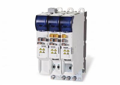 中国 Lenze E70ACMSE0104SA2ETE SERVO-INVERTER I700 2000までのHZ可能 販売のため