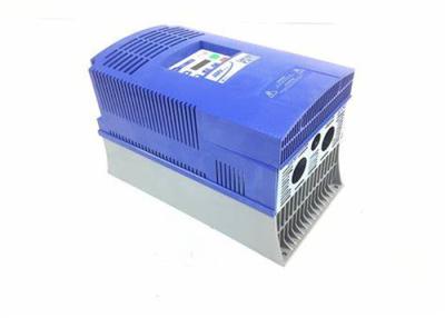 Cina Chilowatt 30 HP dell'INVERTITORE 22,0 di FREQUENZA dell'AZIONAMENTO di Lenze ESV223N04TXB NESSUN COMMS in vendita