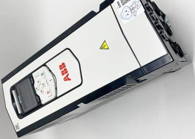 Cina Azionamento dell'invertitore 3AUA0000090435 21A 11KW di frequenza ACS880-01-021A-5 in vendita