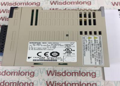 Cina Azionamento del servomotore di CA di Yasakawa SGDS-02F01A 1 WATT 0,27 HP di AMP 200V 200 di FASE 2,4 in vendita