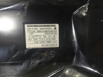 Cina SERVOMOTORE ELETTRICO 42.1A N.m30.0 r/min 1500 di CA di SGMGH-55A2A-YR14 YASKAWA in vendita