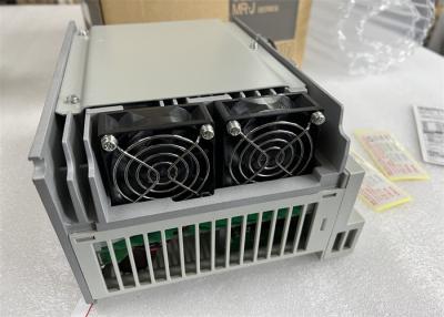 Cina Servo azionamento 350A di CA dell'amplificatore MR-J2S-350B4 di Mitsubishi Electric 3.5KW MR-J2S trifase in vendita