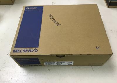 Cina Azionamento dell'AMPLIFICATORE MR-J4-100A-RJ 200V di CA di Mitsubishi 1KW SERVO servo NUOVO in azione in vendita