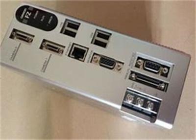 Cina Rifornimento 20,4 26.4VDC di tensione del REGOLATORE 2CAMERA NPN di VISIONE di Omron FZ3-350 in vendita