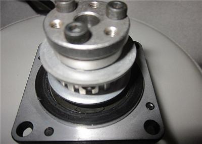 Cina Servomotore sincrono 3000RPM 2048PPR di CA di SGMP-01A312 100W 200V in vendita