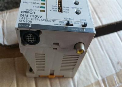 中国 Omron Z4M-T30V2センサー レーザーの変位の測定PLCのプログラム可能な論理のコントローラー 販売のため