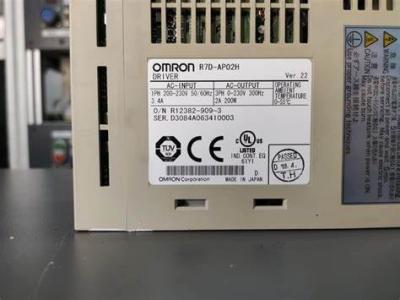 Cina Il servo rifornimento 1.6A 200V di CA 200VAC di OMRON R7D-BP02H carica 200 W in vendita