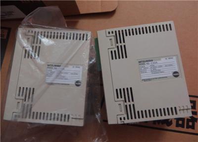 Cina Azionamento industriale MR-C40A-UE di Mitsubishi 400W servo con il motore HC-PQ43-UE 4.5AMP 230V NUOVO in vendita