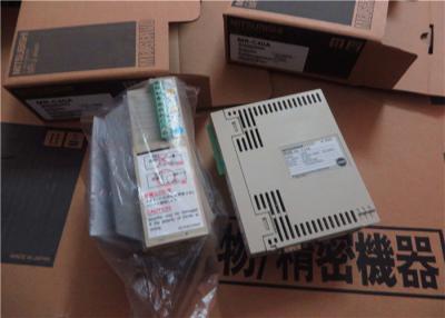 Cina Azionamento industriale MR-C40A-UE di Mitsubishi 400W servo con il motore HC-PQ43-UE 4.5AMP 230V NUOVO in vendita