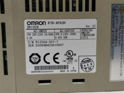 Cina Il SERVO IMPULSO del DRIVER 30W di Omron R7D-APA3H HA INTRODOTTO 240 il carico MONOFASE di VCA 0.42A 200V in vendita