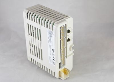 Cina Sistema di controllo dell'input 24V SOE 16ch ABB di 3BSE013210R1 DI830 Digital I-O Module in vendita