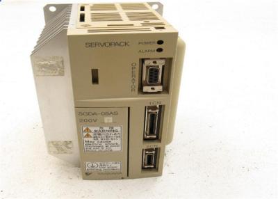 中国 Yasakawa SGDA-A5VP ACサーボ モーターはポジション・コントロールのための0.07 HP 200 Vの電源を運転する 販売のため