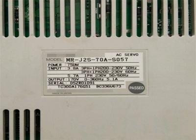 Cina Amplificatore del driver MR-J2S-70A-S057 del servomotore di CA di Mitsubishi Electric 750W 3Phase nuovo in vendita
