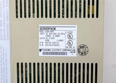 中国 SGDA-04AS Yasakawa ACサーボ モーターは0.53 HP 200 Vの電源を運転する 販売のため