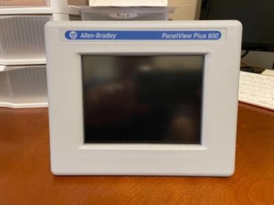 China 2711PC-T6C20D8 AB   Voltaje de fuente 18-32VDC Panelview más el terminal de operador 6 600 en venta