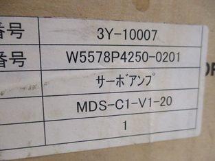 Cina Regolatore programmabile di servo dell'amplificatore di MDS-C1-V1-20 2.0KW Mitsubishi dell'unità controllo di asse in vendita