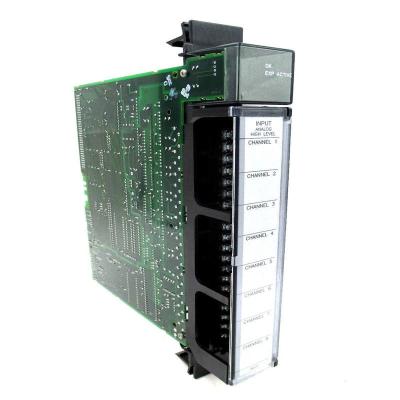 Cina GE IC200MDL742 Modulo di uscita di logica positiva Versamax a corrente continua a 24 volt che ha 16 uscite discrete in 2 gruppi in vendita