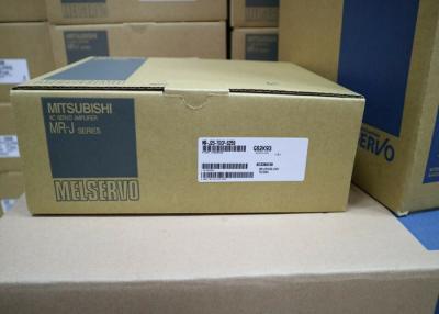 中国 ミツビシモータードライバー MR-J2S-70CP-S259 工業交流サーボアンプ 750W 入力3.8A 販売のため
