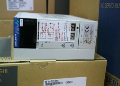 Cina Mitsubishi Motor Driver MR-J2S-70CP-S259 Servo amplificatore 750W Input 3.8A in vendita