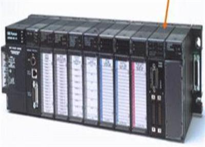 Cina GE FANUC IC693CHS393 SERIE 90-30 CONTROLLERE LOGICO programmabile (PLC) in vendita