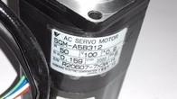 中国 SGM-A5B312 50W,100V,2048 P/R 増幅エンコーダー,3000r/min,新しいオリジナル0.9A0.159N.m. 販売のため