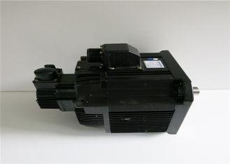 Cina Motore servomotore sincrono Yaskawa AC 3200W 200V 20,9A AC SERVO MOTORE SGMDH-32A2A-YR13 in vendita