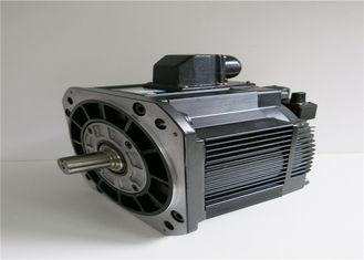 Cina Motore servomotore sincrono Yaskawa AC 3200W 200V 20,9A AC SERVO MOTORE SGMDH-32A2A-YR13 in vendita