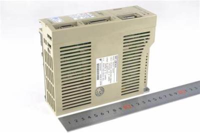 Cina SGD-02AP 200V Yaskawa Brand Servo Drives Nuovo originale in scatola 200V in vendita