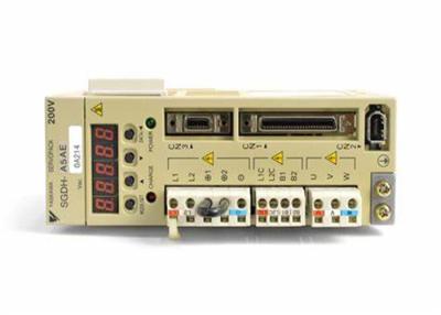 Cina SGDH-A5AE Yaskawa Servo Drives Nuovo 100% originale in scatola in vendita