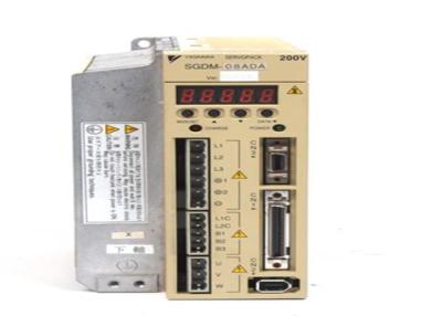 Cina Brand Yaskawa SGDM-08ADA Nuovo servo amplificatore CA in scatola originale in vendita