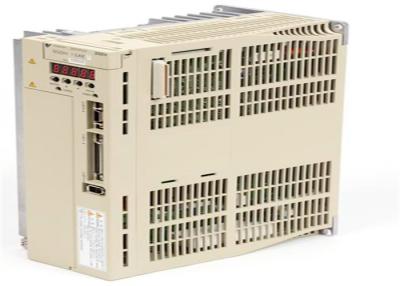 Cina Nuovo servo amplificatore originale Yaskawa SGDH-15AE-S 200V Sigma-II AC in vendita