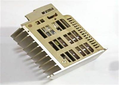 Cina Nuovo Yaskawa SGDL-08AP Servo Drive 230V in scatola originale in vendita