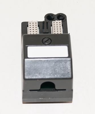 Cina Emerson Nuovo modulo digitale di ingresso/uscita KJ4001X1-CK1 40 pin 30V in scatola in vendita