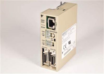 中国 新品 オリジナルの箱 AC サーボアンプ ヤスカワ SGDF-A2CP 24V 販売のため