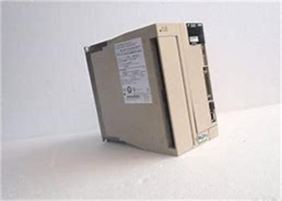 Cina Yaskawa Nuovo SGDV-200A01A AC Servo Amplificatore 3kw originale in vendita