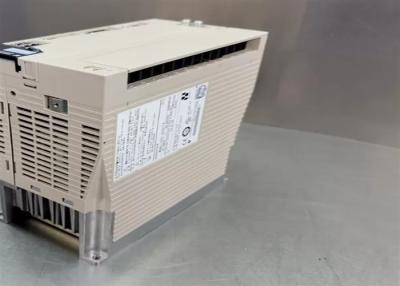 中国 ブランド ヤスカワ SGDV-200A25A ACサーボアンプ3相 オリジナル 販売のため
