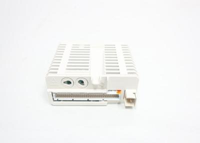 中国 ABB DO840 3BSE020838R1 8チャネル2つのグループに分離されたI-Oモジュール 販売のため