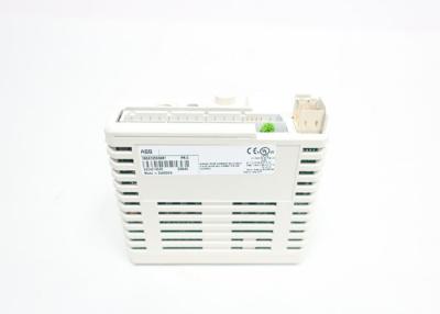 中国 ABB DO840 3BSE020838R1 8チャネル2つのグループに分離されたI-Oモジュール 販売のため