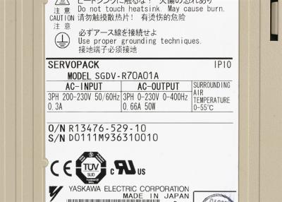 China Yaskawa SGDV-R70A01A AC Servo Amplificador 220V Novo Original Em Caixa à venda