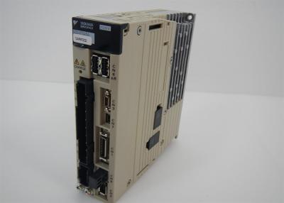 中国 SGDV-R70A15A 200V ヤスカワ 新型交流サーボアンプ オリジナルボックス 販売のため