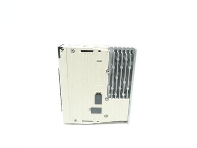 China Marca Yaskawa SGDV-R70A21A AC Servo Amplificador 0.05kw Output Novo à venda