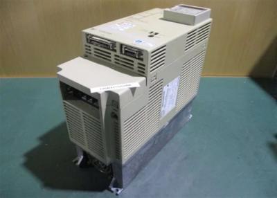 中国 ヤスカワ サーボドライブ SGDB-03ADM オリジナル 新品 0.3kw 販売のため