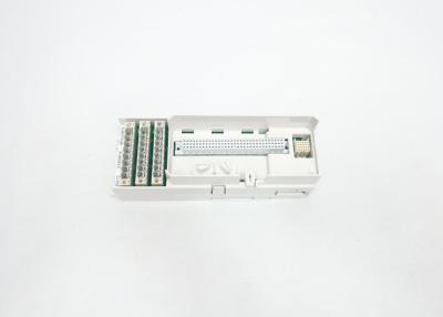 Cina ABB 3BSE036714R1 TU813 Compatto MTU 250V Collegatori a scatto a strisce Modulo terminale in vendita