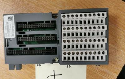 中国 ABB TU515 1SAP212200R0001 I/O 端末装置 アナログと24 VDC デジタルモジュール 販売のため